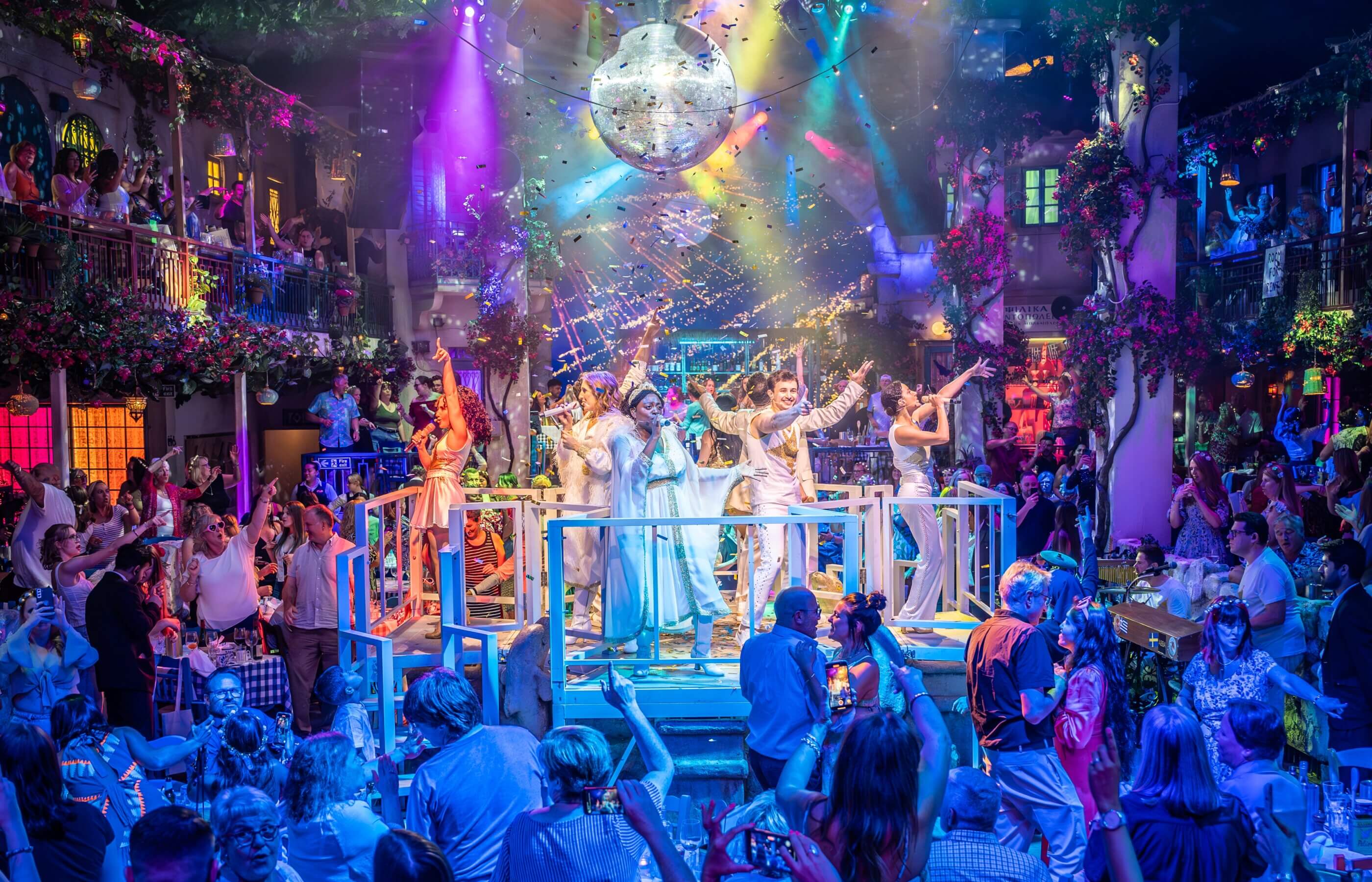 Nikos Taverna - Mamma Mia